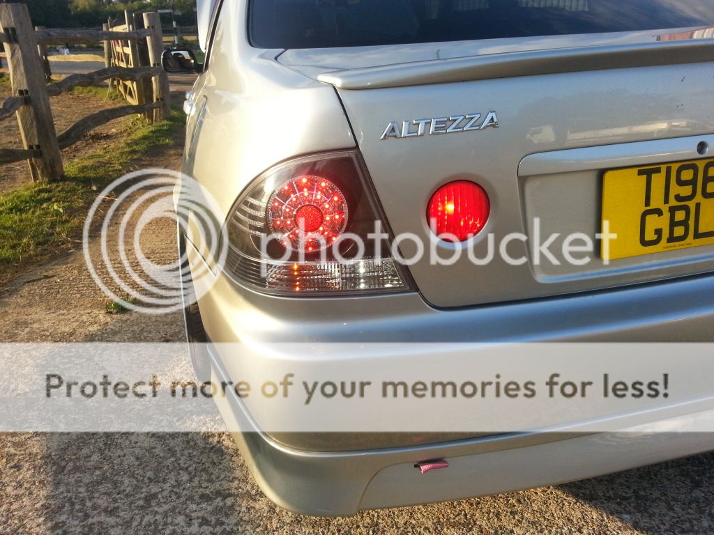 lexus/ altezza led rear lights | Driftworks Forum